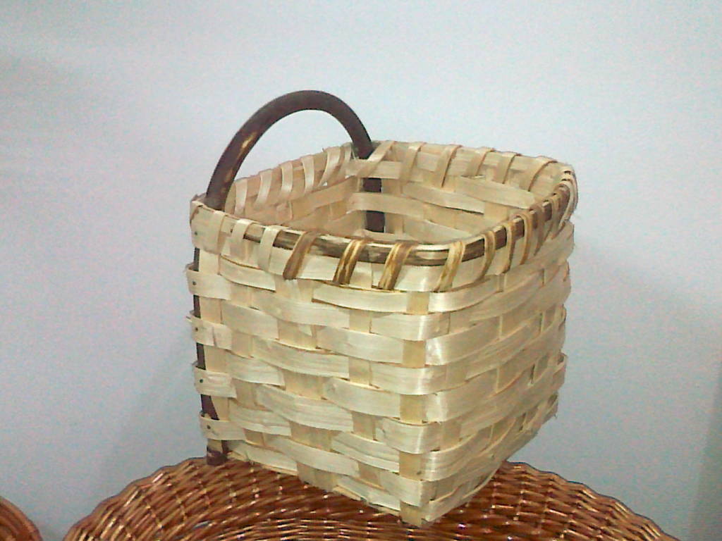 106. Mali Sepet | Eko suvenir - pletenine od vrbovog pruća i rogoza
